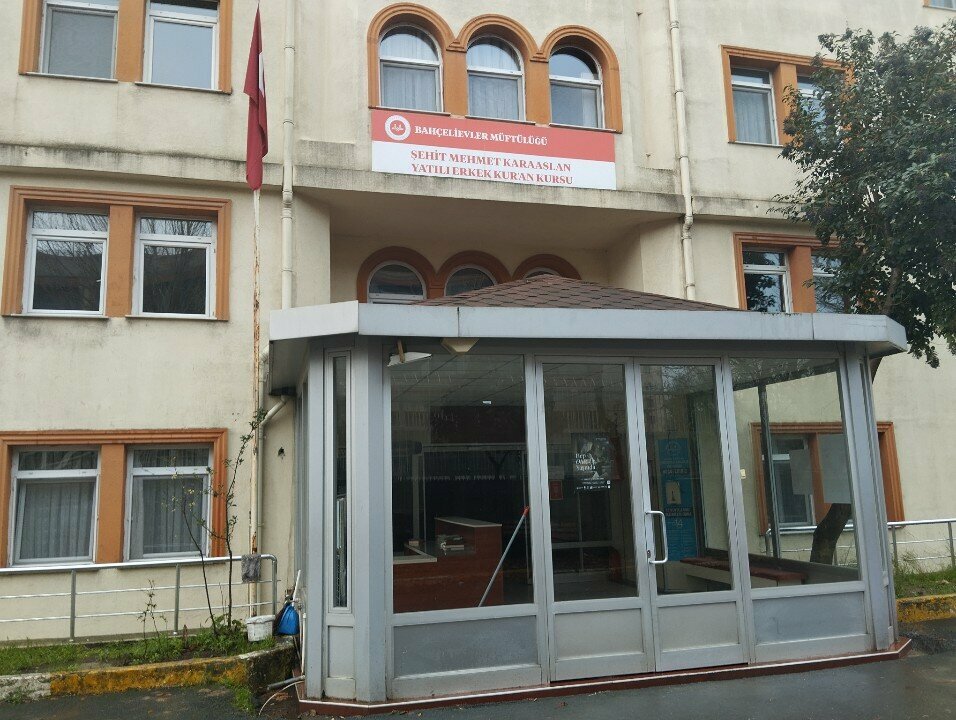 Yurtlar Şehit Mehmet Karaarslan Yatılı Erkek Kur'an Kursu, İstanbul, foto
