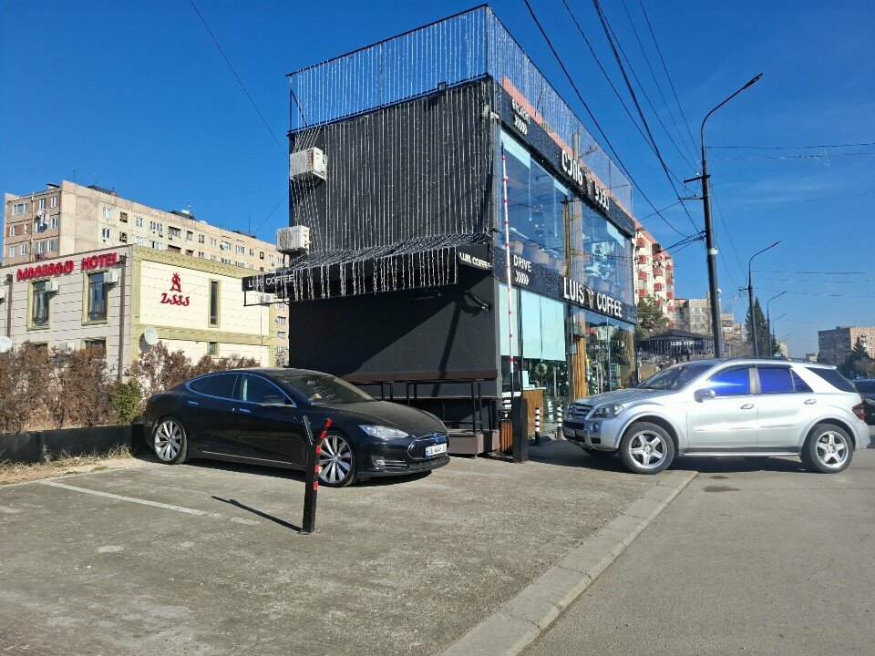Kahve dükkanları Luis Coffee, Rustavi (Bostandere), foto