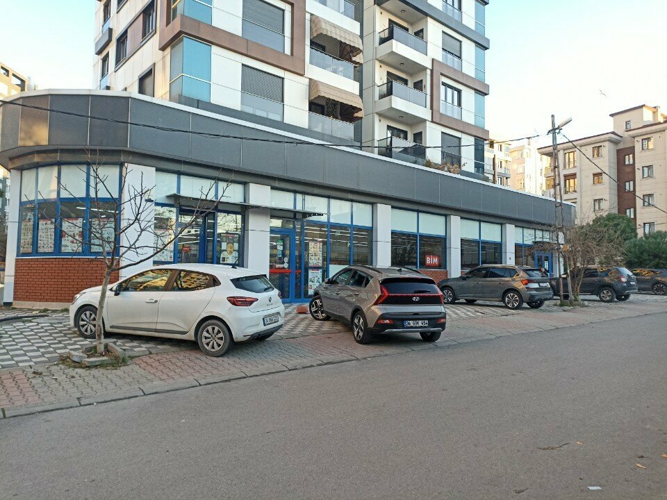 Süpermarket Bim, İstanbul, foto