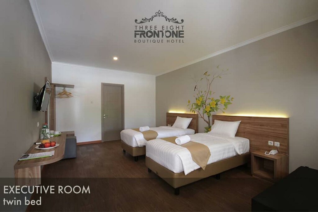 Otel Three Eight Front One Boutique Batu Malang, , foto