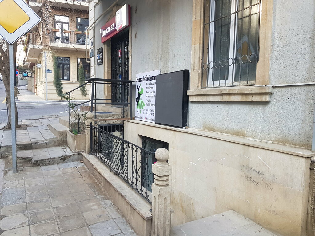 Dans okulları Karabakdance, Bakü, foto