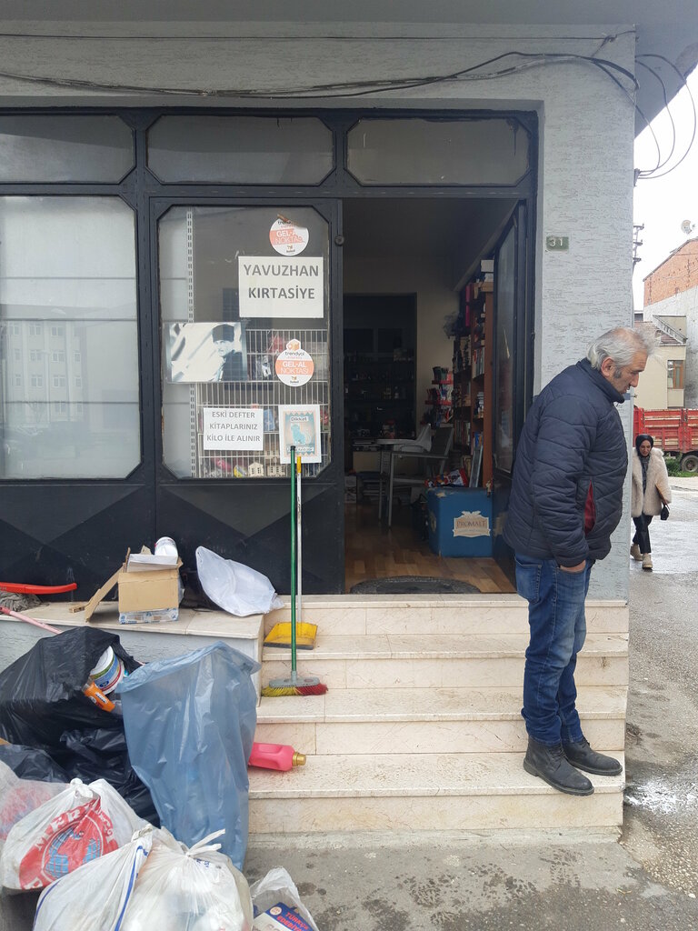 Kırtasiyeler Yavuzhan Kırtasiye, Bursa, foto