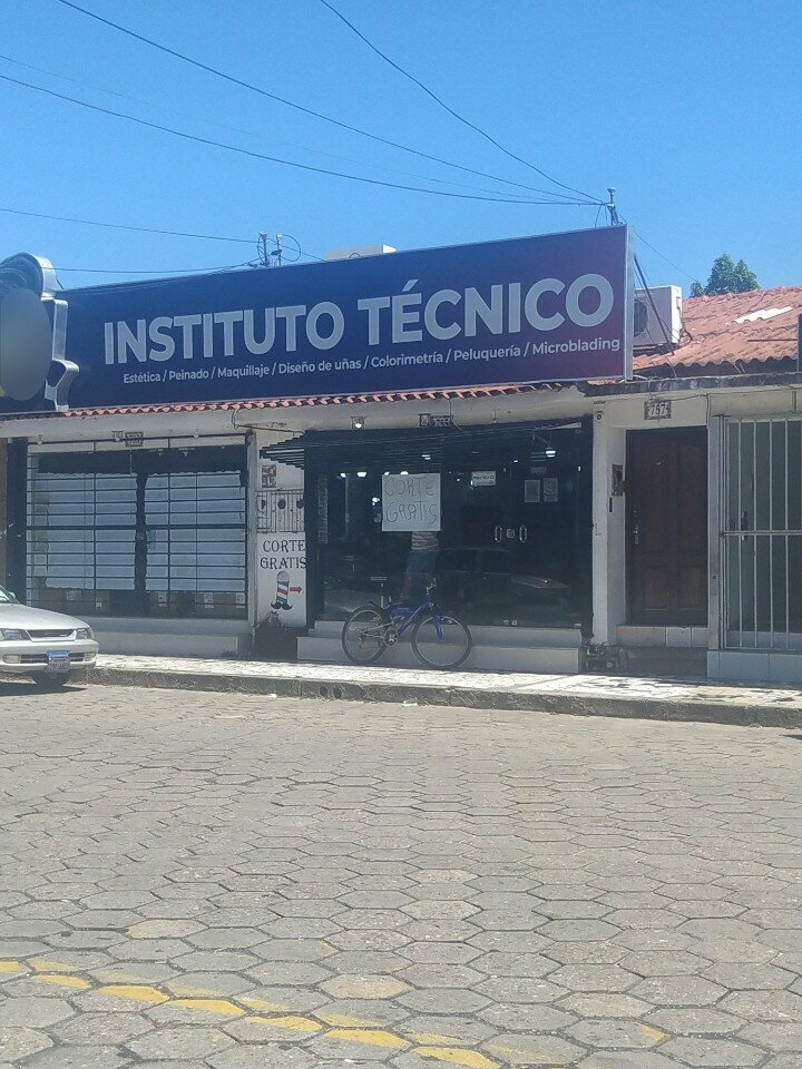 Eğitim merkezleri Instituto técnico, Santa‑Krus, foto