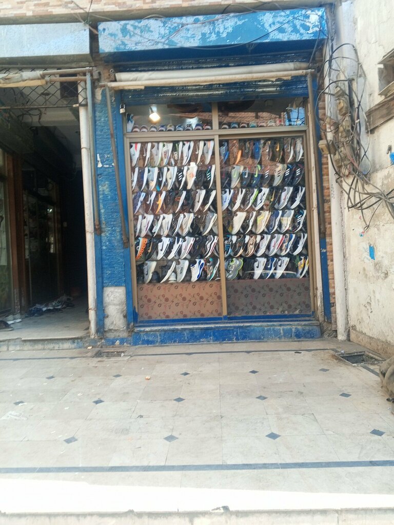 Ayakkabı mağazaları Naseeb Khan Brothers Shoes Store, Rawalpindi, foto