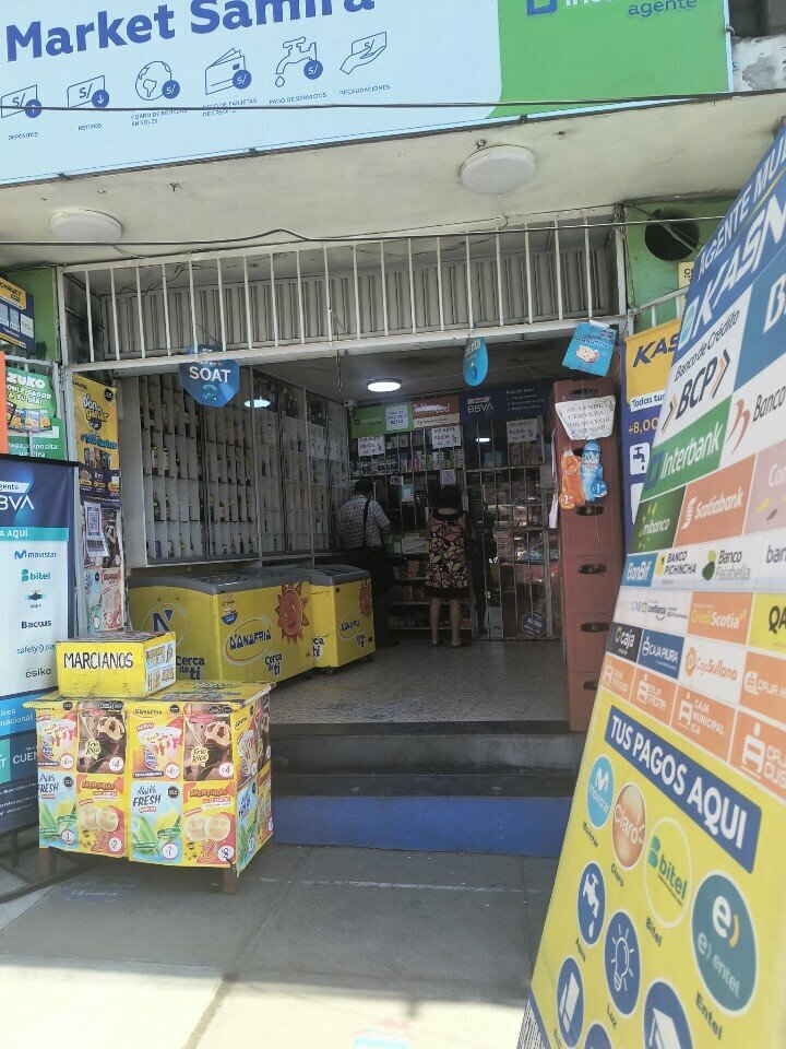 Büyük mağazalar Market Samira, Lima, foto