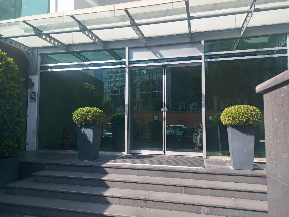 Özel muayenehaneler Doç. Dr. Remzi Karadağ, İstanbul, foto