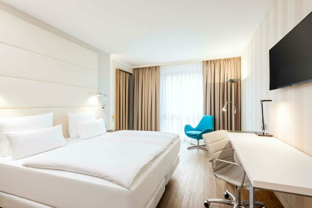 Otel Nh Berlin Alexanderplatz, Berlin, foto