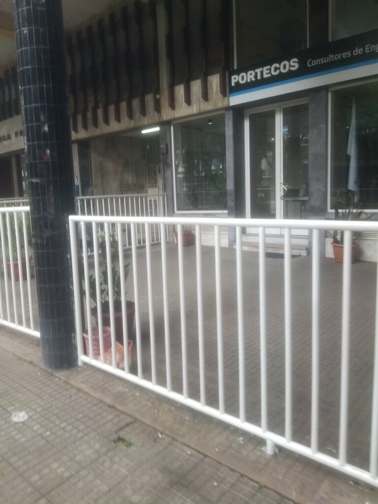 Mühendislik firmaları Portecos, Loanda, foto
