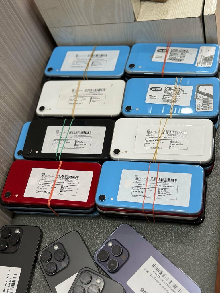 Telefon tamir servisi Magasin de qualité, Abican, foto