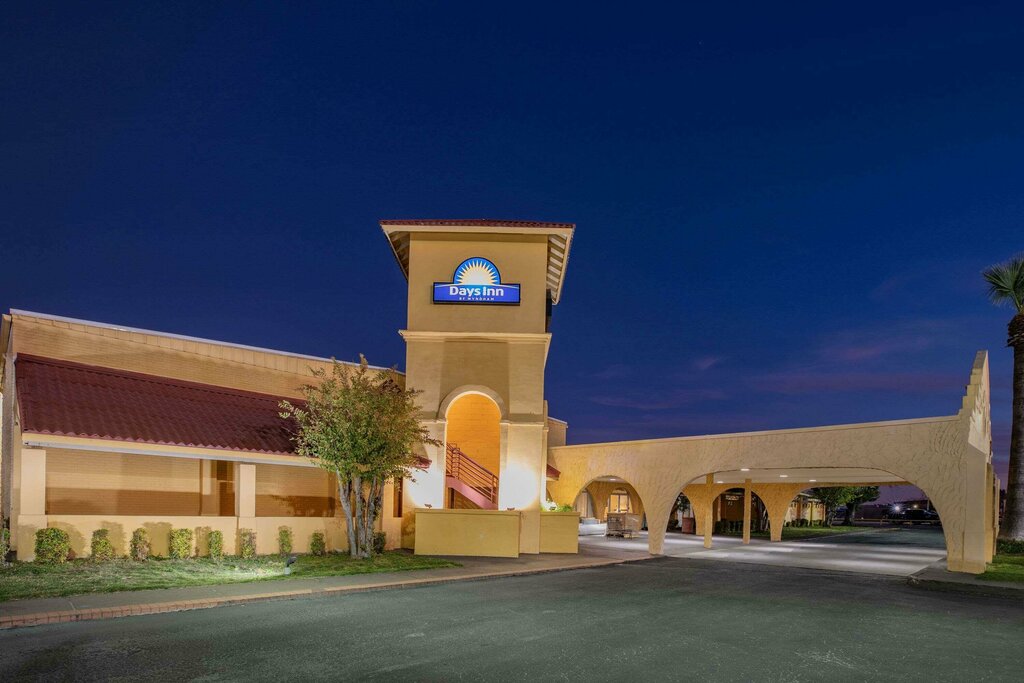 Otel Days Inn by Wyndham Del Rio, Texas, foto