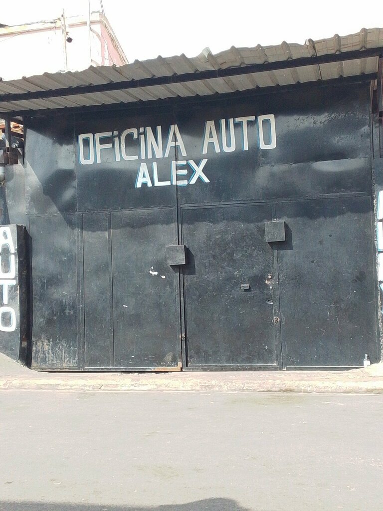 Otomobil satış galerileri Oficina auto, Loanda, foto