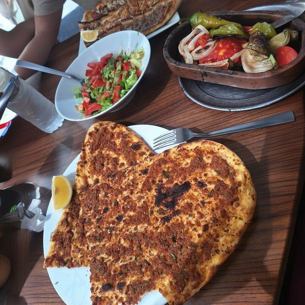 Restoran Damak Pide Nazilli, Nazilli, foto
