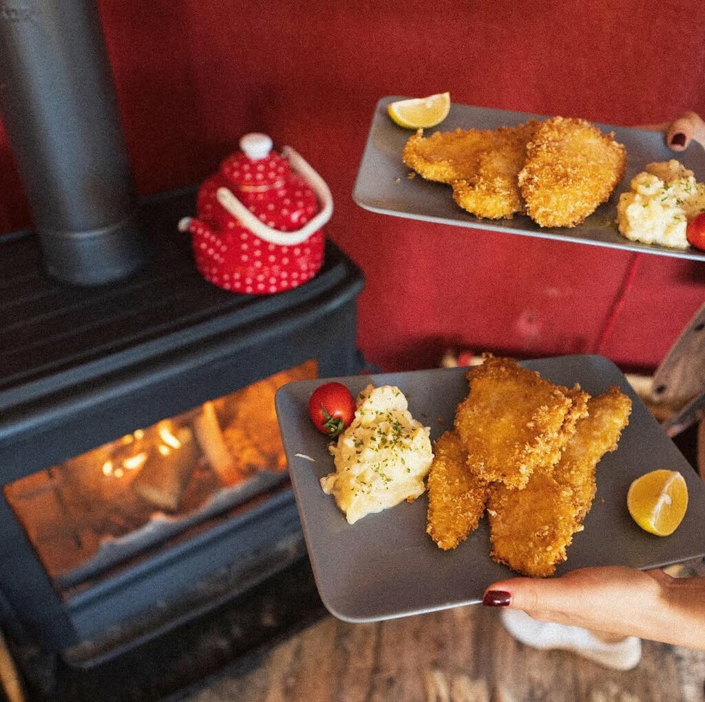 Restoran Gasthaus Bavaria, Çeşme, foto