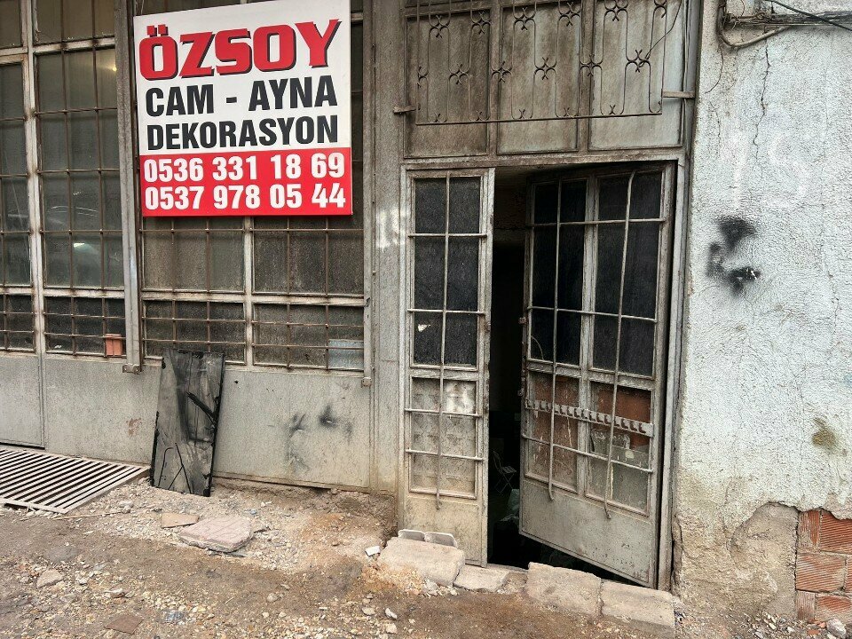 Cam ve cam ürün üreticisi Özsoy Cam Ayna Dekorasyon, Ankara, foto