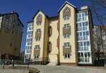 Sun House (Mayskiy proyezd No:12), konut blokları  Svetlogorsk'tan