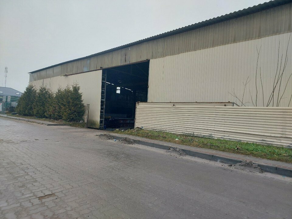 Endüstriyel alet üreticileri Metallorezhushchy instrument, Kaliningradskaya oblastı, foto