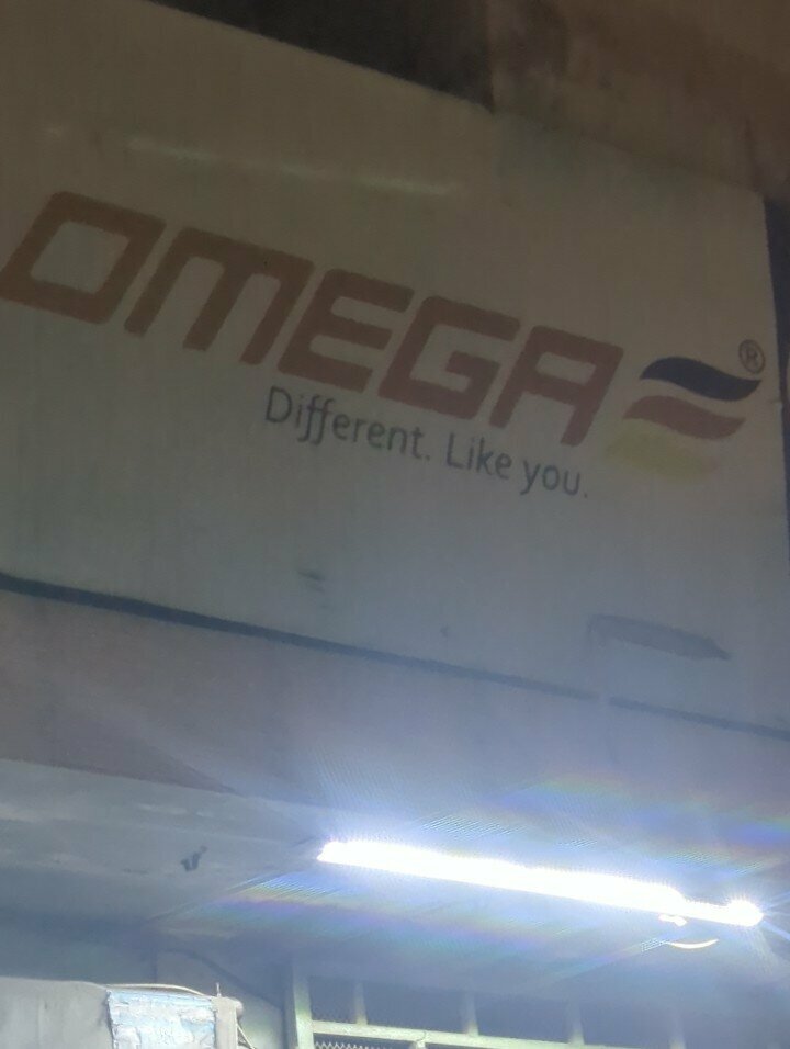 Ayakkabı mağazaları Omega shoes, Lahor, foto