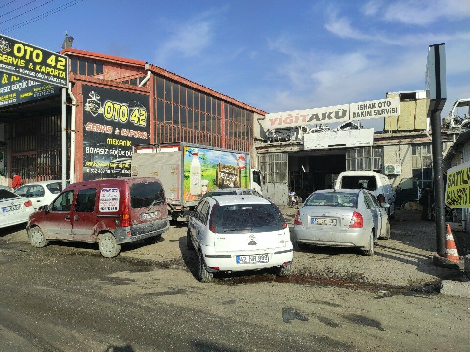 Otomobil servisi İshak Oto, Konya, foto