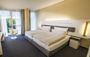 Lufthansa Seeheim - More than a Conference Hotel (Hesse, Darmstadt-Dieburg, Lufthansaring), otel  Hesse'den