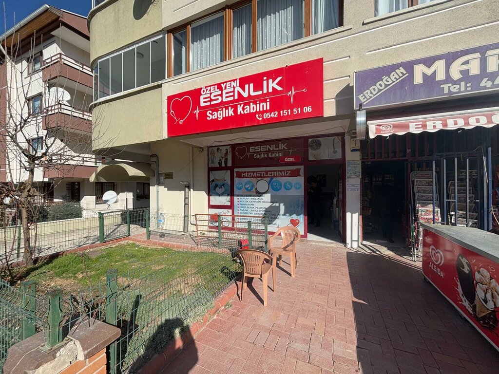 Sağlık kabini Özel Yeni Esenlik Sağlık Kabini, Ankara, foto