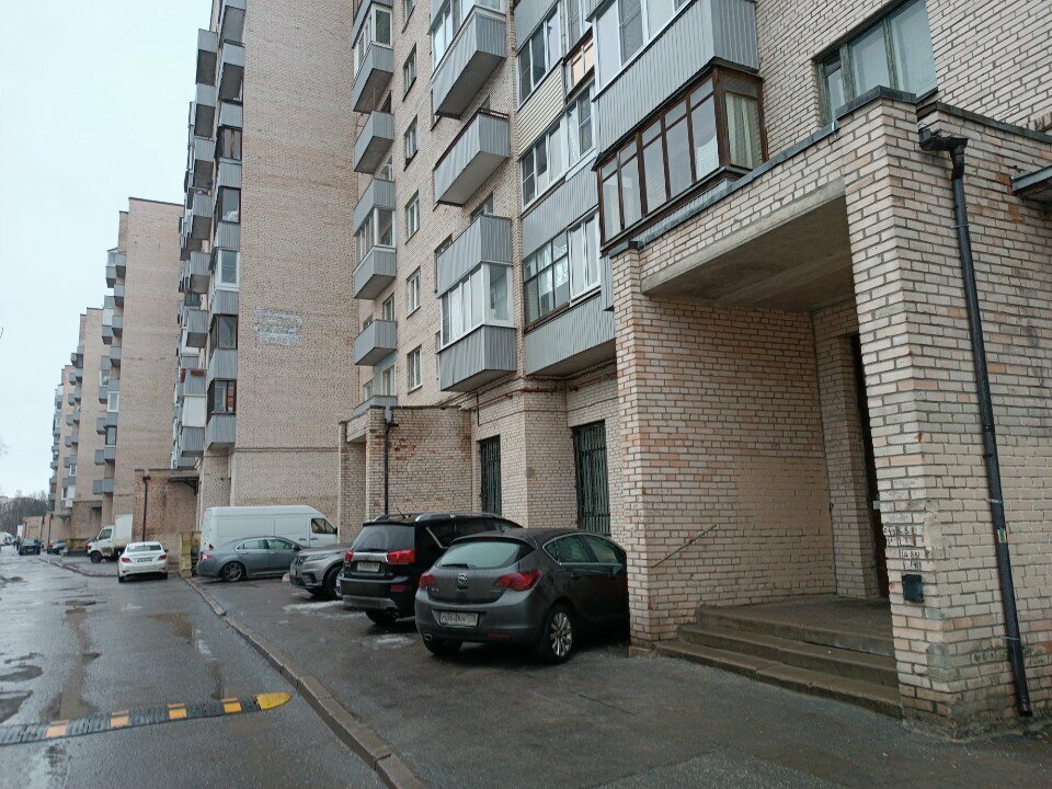 Bina, site yönetimi TSZh Prospekt Veteranov 76, Saint‑Petersburg, foto