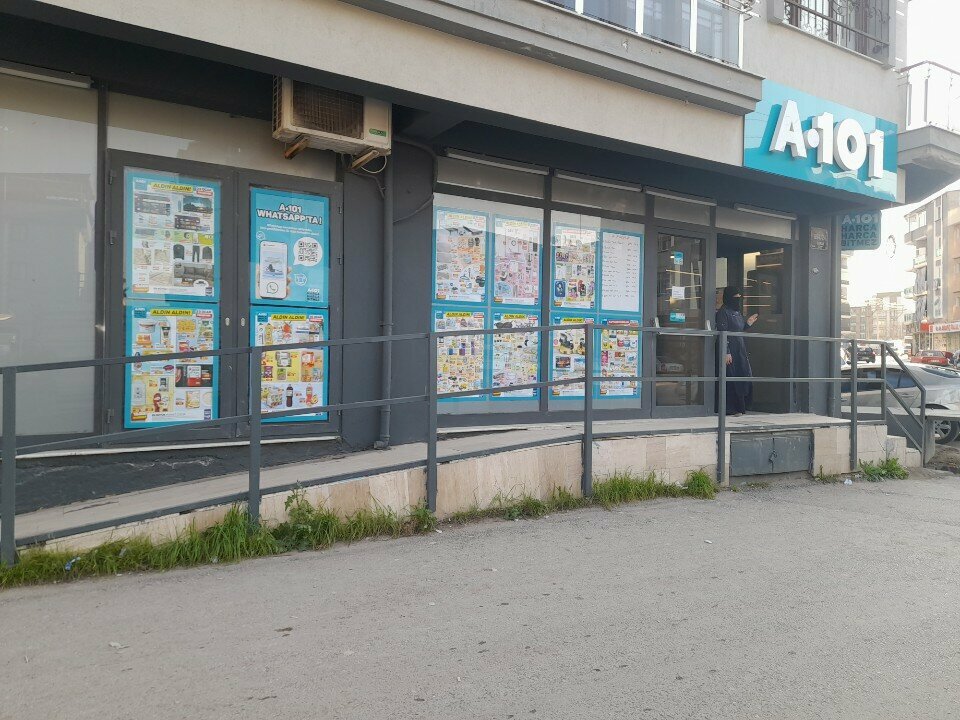 Süpermarket A 101, İzmir, foto
