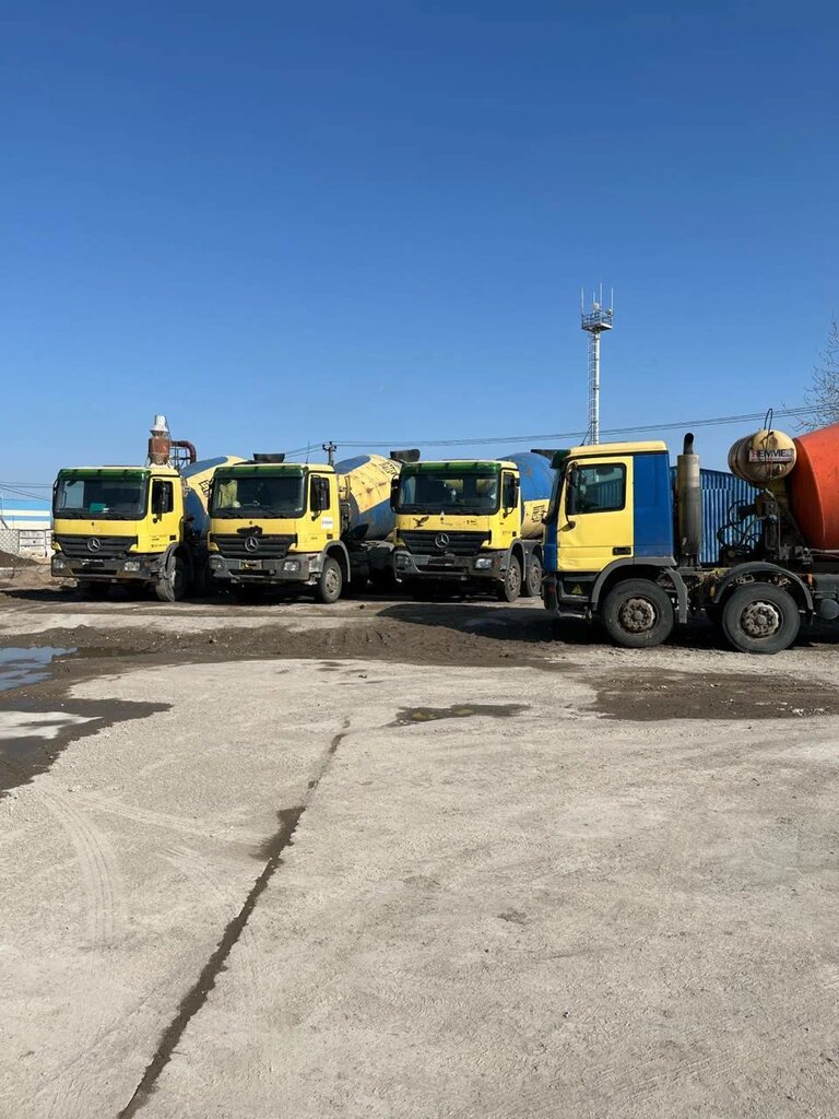 Beton ve beton ürünleri üreticileri ЛидерМонолит, Moskova, foto