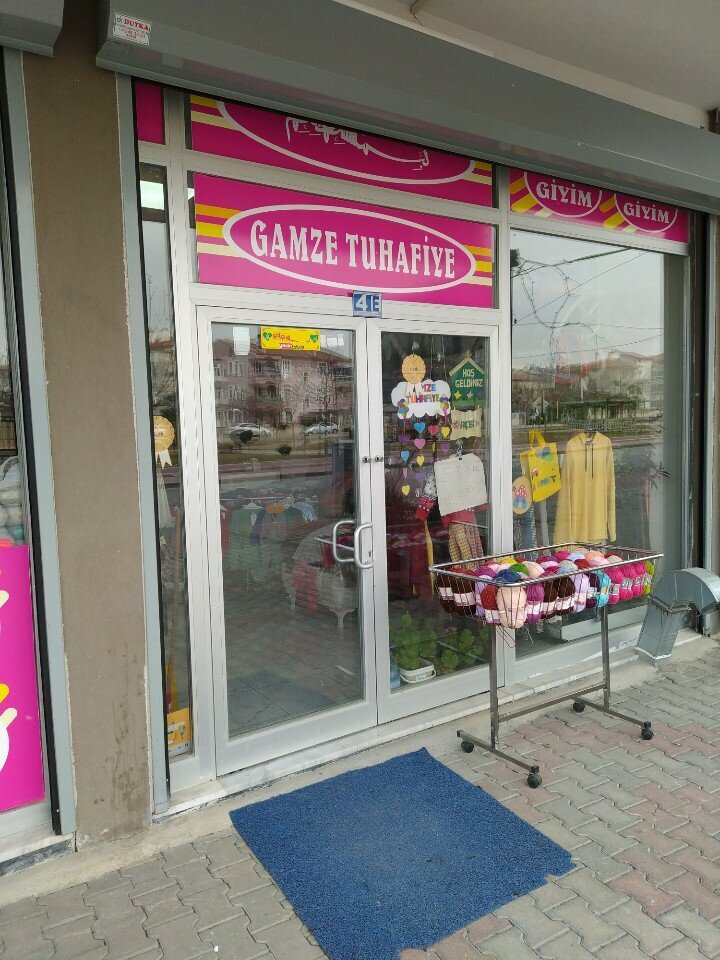 Giyim mağazası Gamze Mefşurat Tuhafiye, Konya, foto