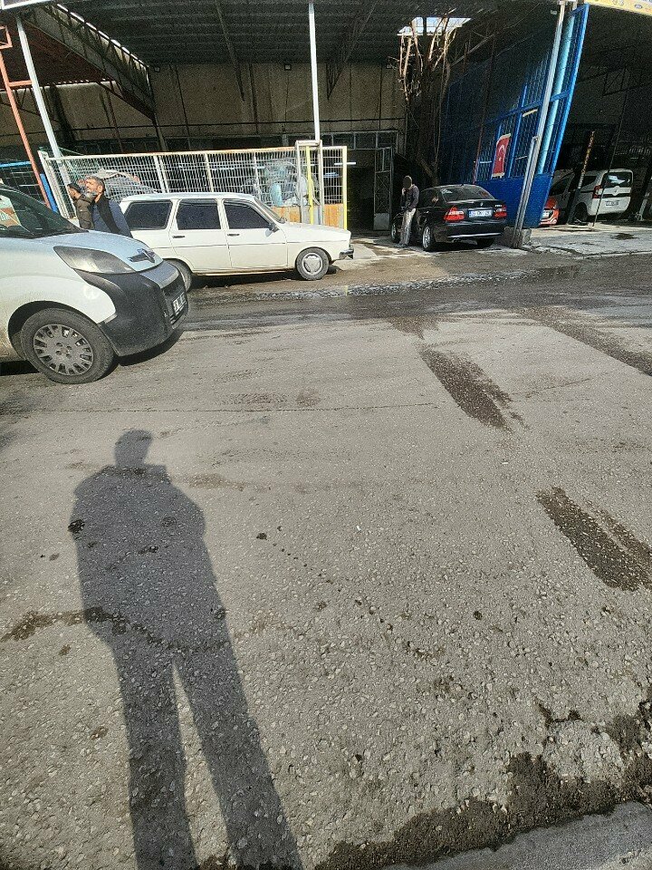 Otomobil servisi Karaca Otomotiv, Ankara, foto
