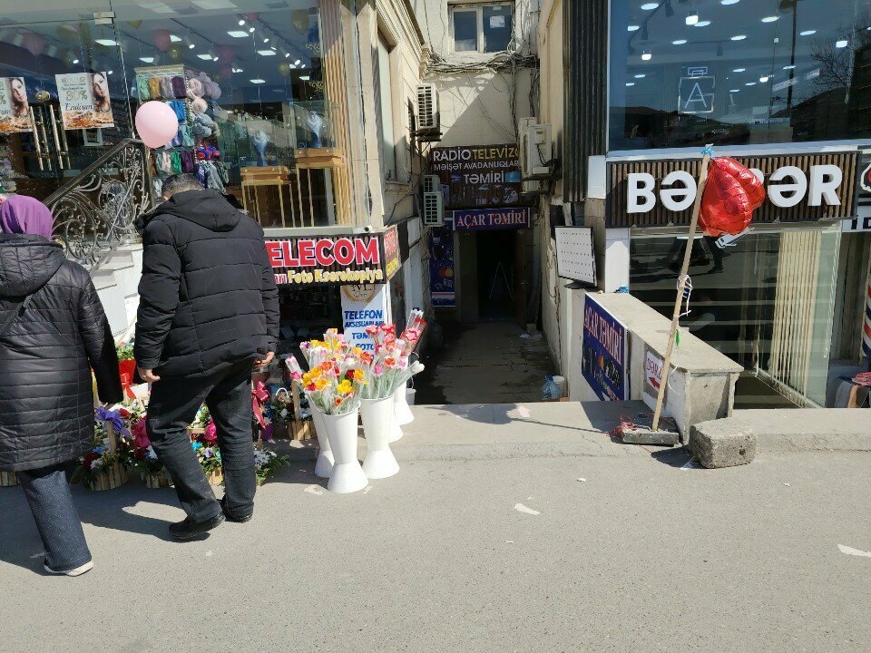 Anahtarların imalatı ve onarımı Açar təmiri, Bakü, foto