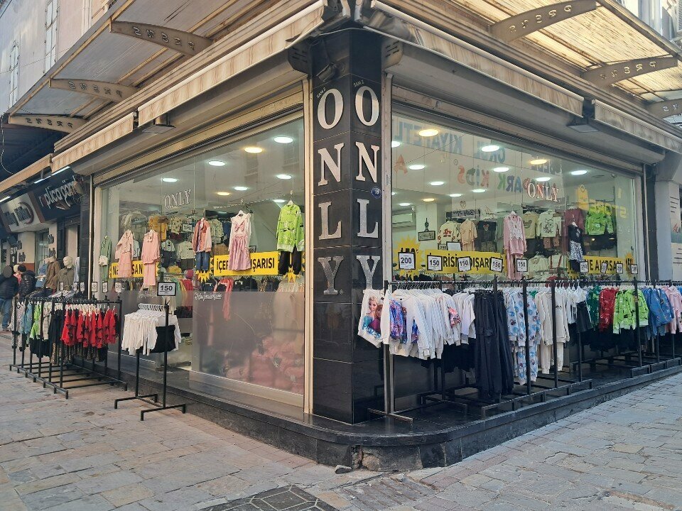Çocuk giyim mağazaları Sam 2 Only, İzmir, foto