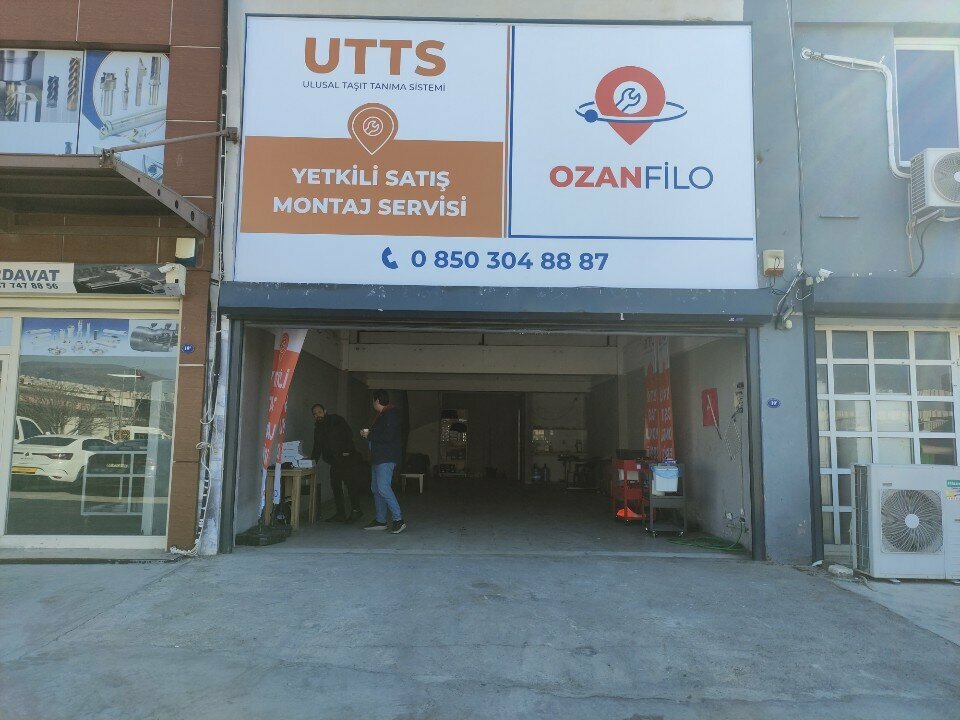 Montaj çalışmaları Ozan Filo, İzmir, foto
