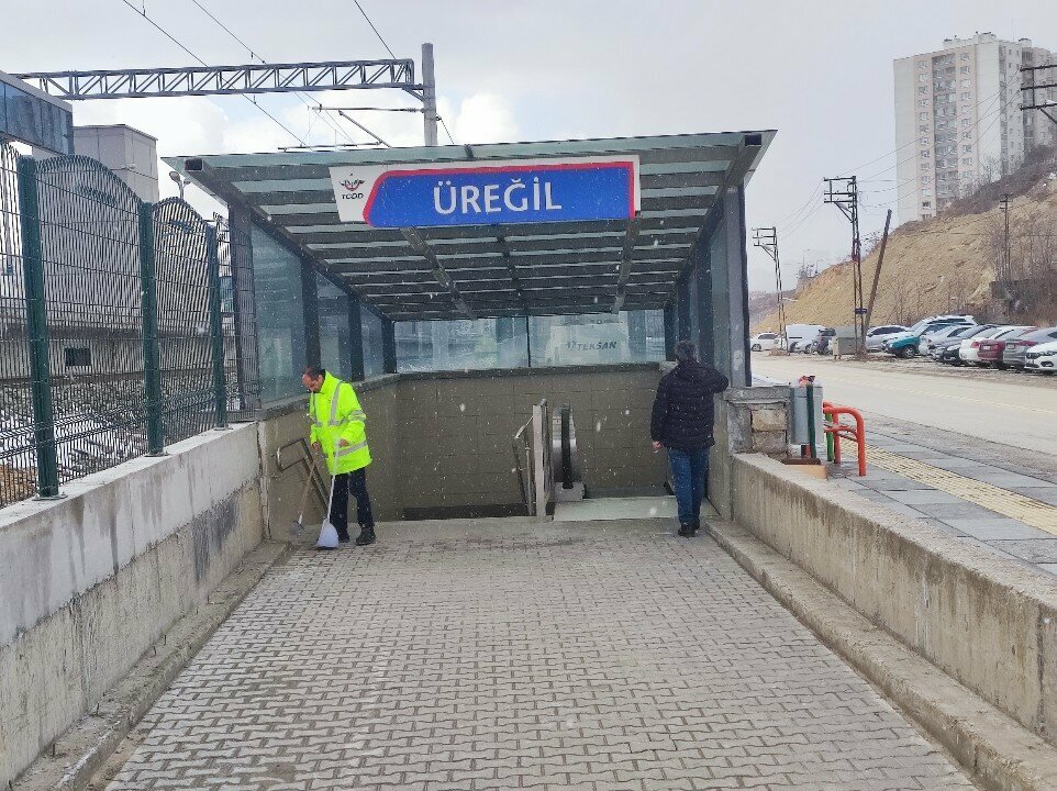 Tren istasyonu Türkiye Cumhuriyeti Devlet Demiryolları, Ankara, foto