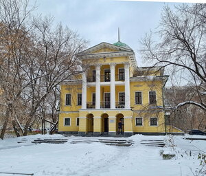 Загородная дача архитектора М.П. Малахова, макет жилого дома загородной усадьбы первой половины XIX века (Lunacharskogo Street No:173А), turistik yerler  Yekaterinburg'dan