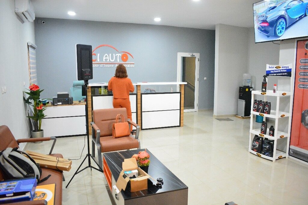 Otomobil servisi Ivory Coast Automobile -ci Auto, , foto