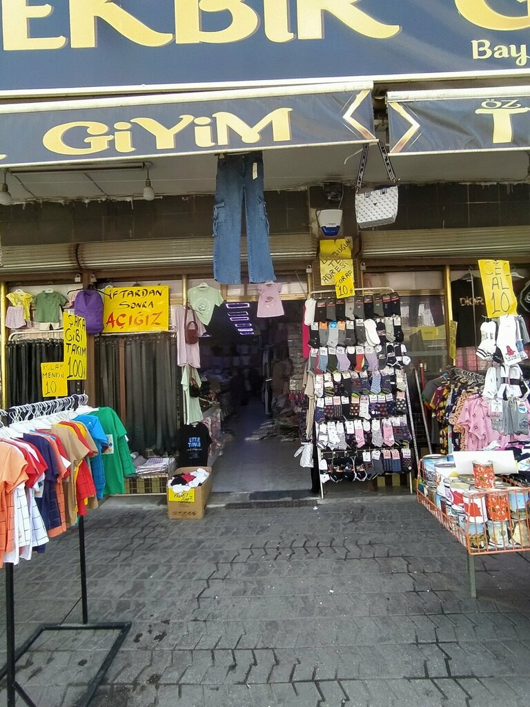 Giyim mağazası Öz Tekbir, Adana, foto
