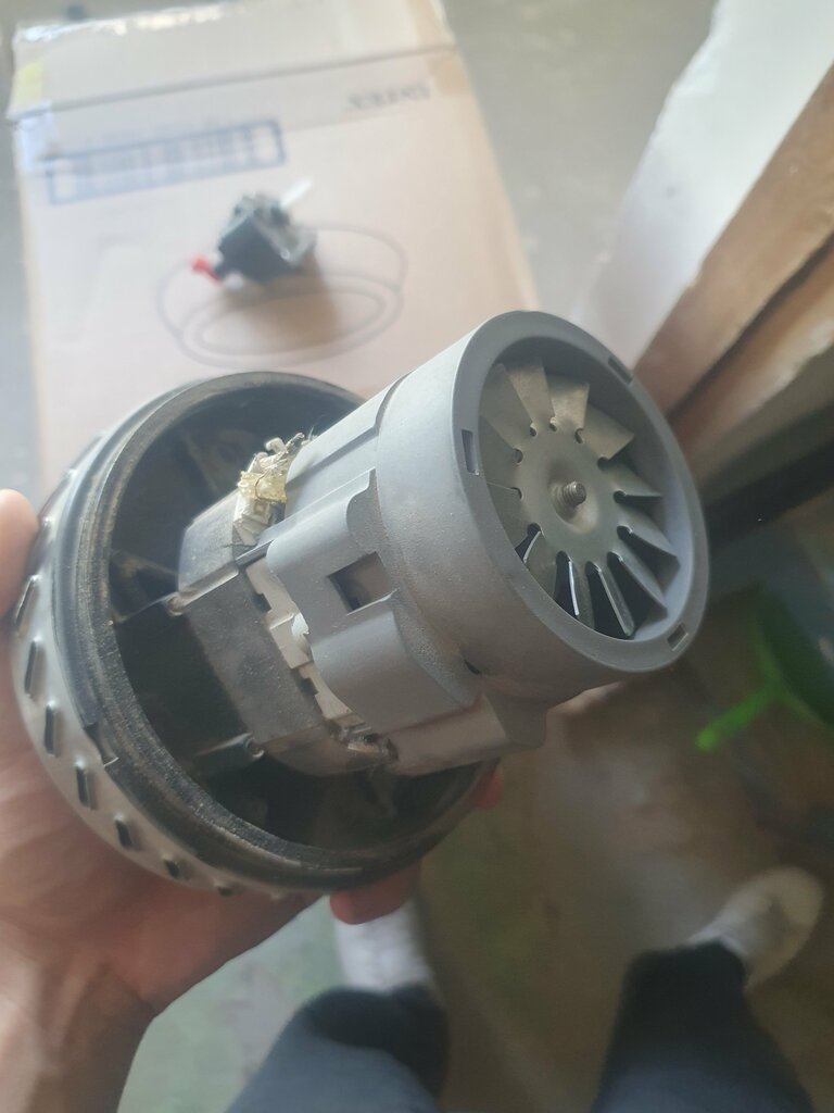 Deniz taşımacılığı Andijon suv ombori, Andican eyaleti, foto