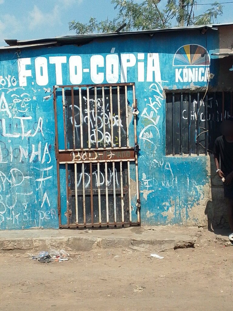 Fotokopi dükkanları Studio, Loanda, foto