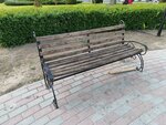 Bench (Magiliow, Teatralny Skvier), bank  Moguilev'den