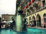 Fountain (Bavaria, Munich, Dienerstraße), çeşme  Münih'ten