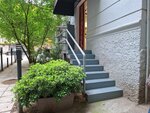 Tsiteli Kvadrati (Irakli Abashidzis Street No:42), sinemalar  Tiflis'ten