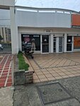 Farlin (Valle del Cauca, Municipio de Santiago de Cali, Autopista Sur, 56-83), çocuk ürünü toptancıları  Cali'den