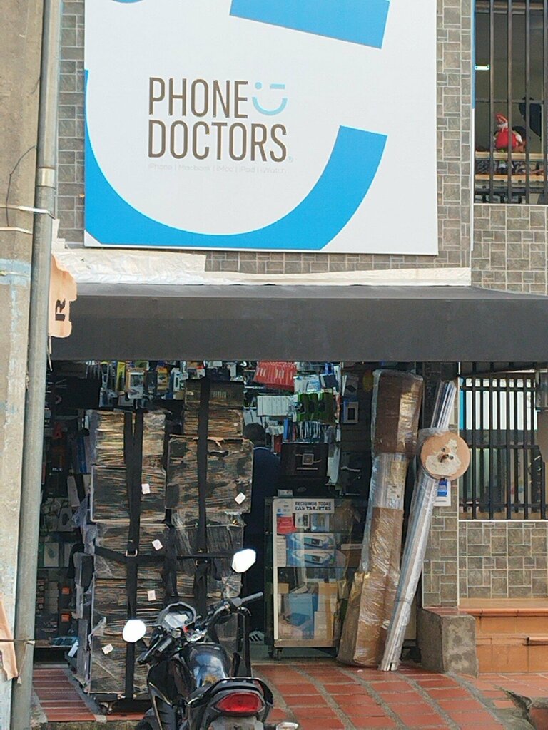 Elektronik eşya mağazaları Phone doctors, Medellin, foto