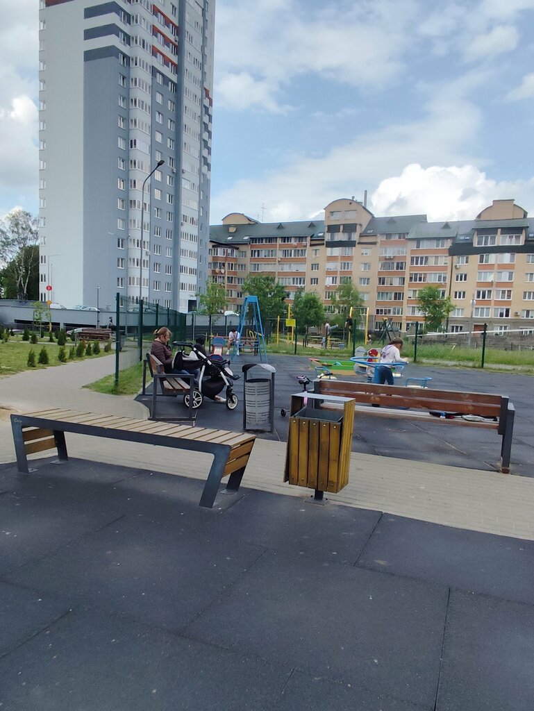 Oyun alanı Playground, Minsk, foto