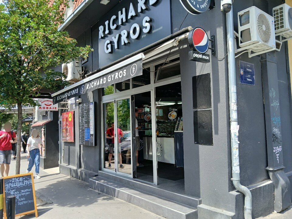 Fast food Richard Gyros, Belgrad, foto