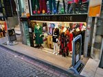La Reine Store (İstanbul, Fatih, Nişanca Mah., Katip Sinan Mektebi Sok., 5C), giyim mağazası  İstanbul'dan