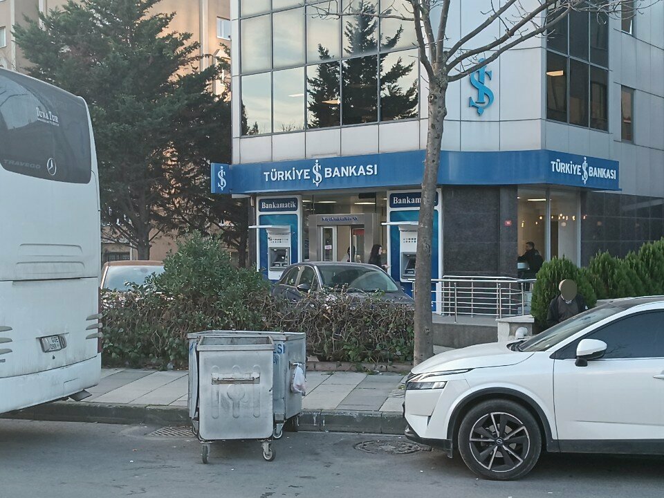 Banka Türkiye İş Bankası Küçükbakkalköy İstanbul Şubesi, İstanbul, foto