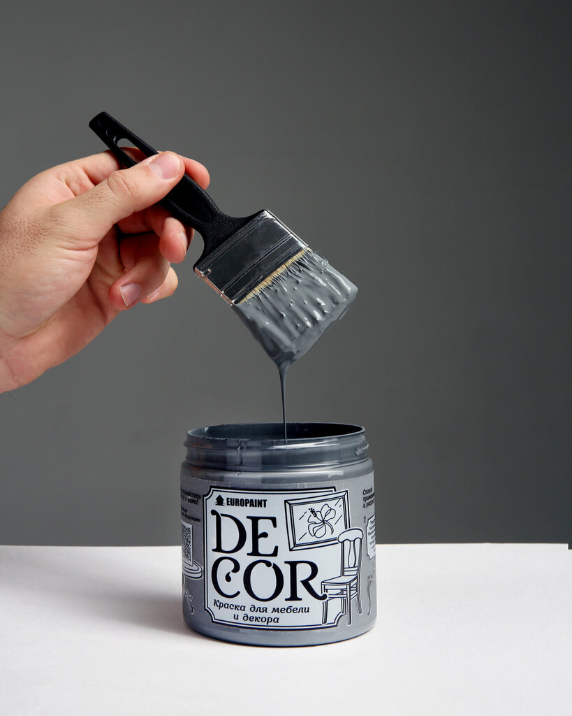 Boya ve cila malzemeleri üretim ve satış yerleri Europaint, Novosibirsk, foto