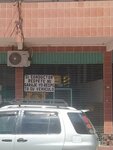 Garaje (Santa Cruz de la Sierra, Distrito Municipal 11, Subdistrito CIV, Calle Isoso, 357), otopark alanı  Bolivya'dan