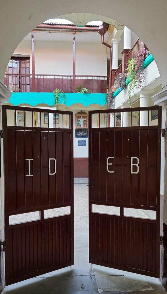 Kurs Cochabamba Institute Of Banking Education, Cochabamba, foto